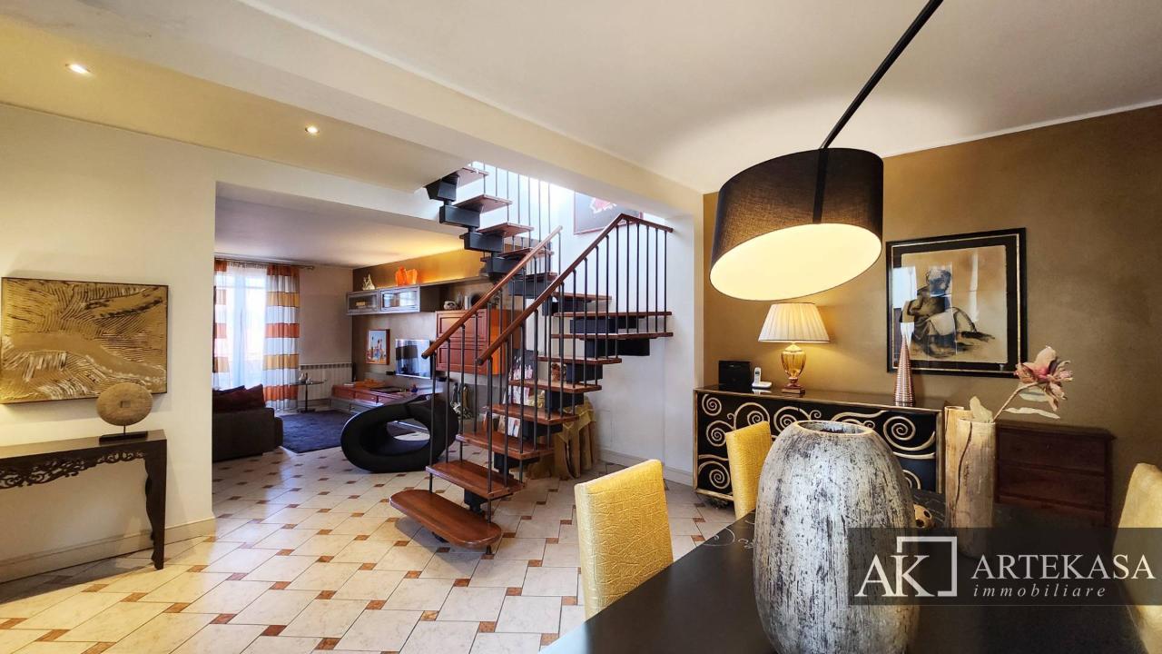 Attico in vendita a Novara