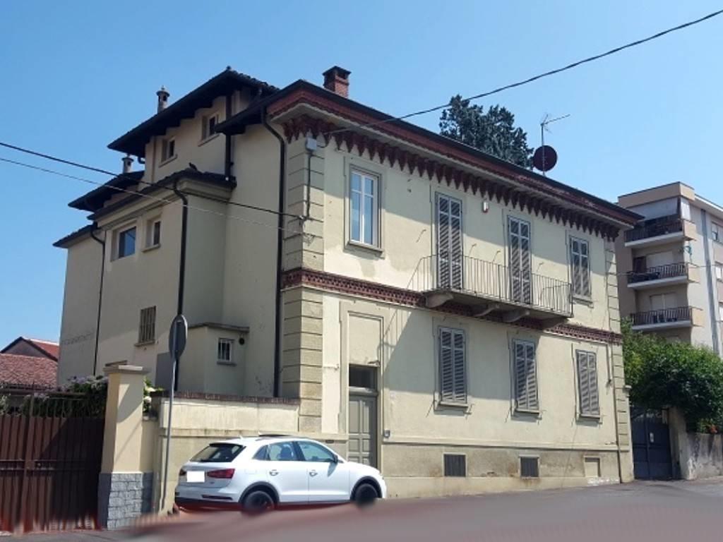 Villa in vendita a Chieri