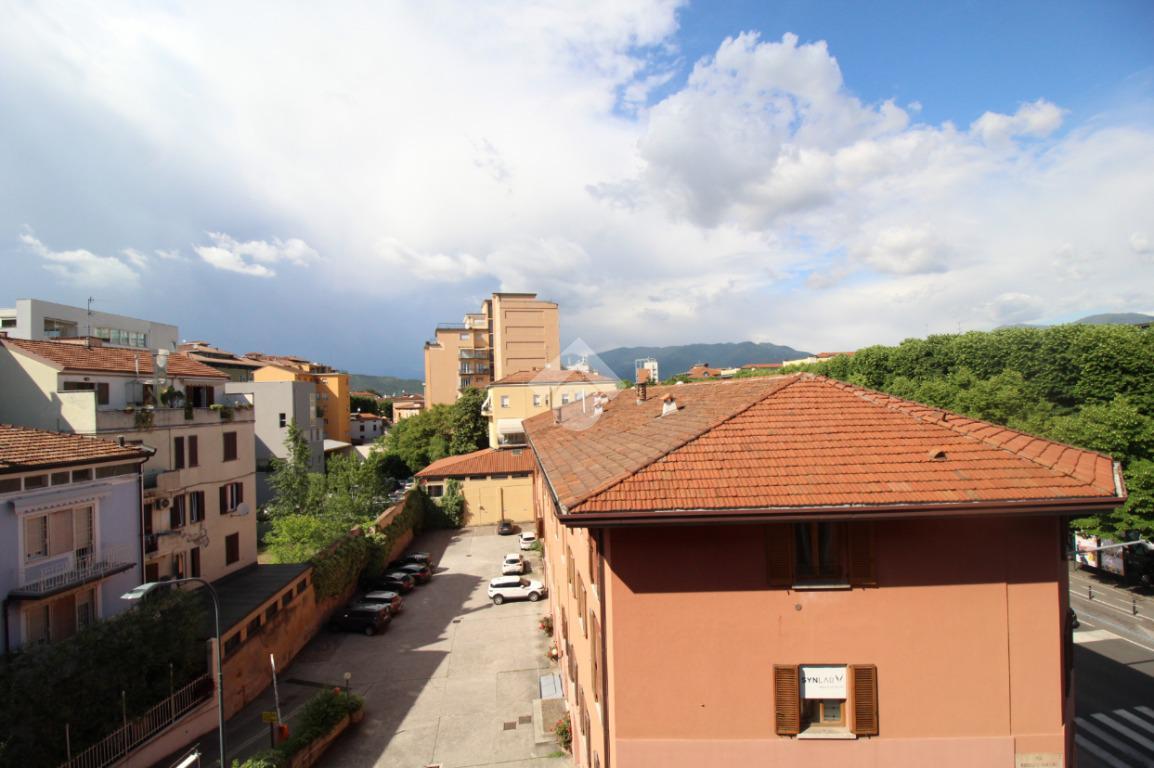 Appartamento in vendita a Brescia