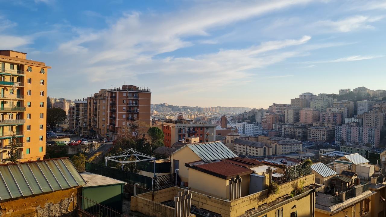 Appartamento in vendita a Genova