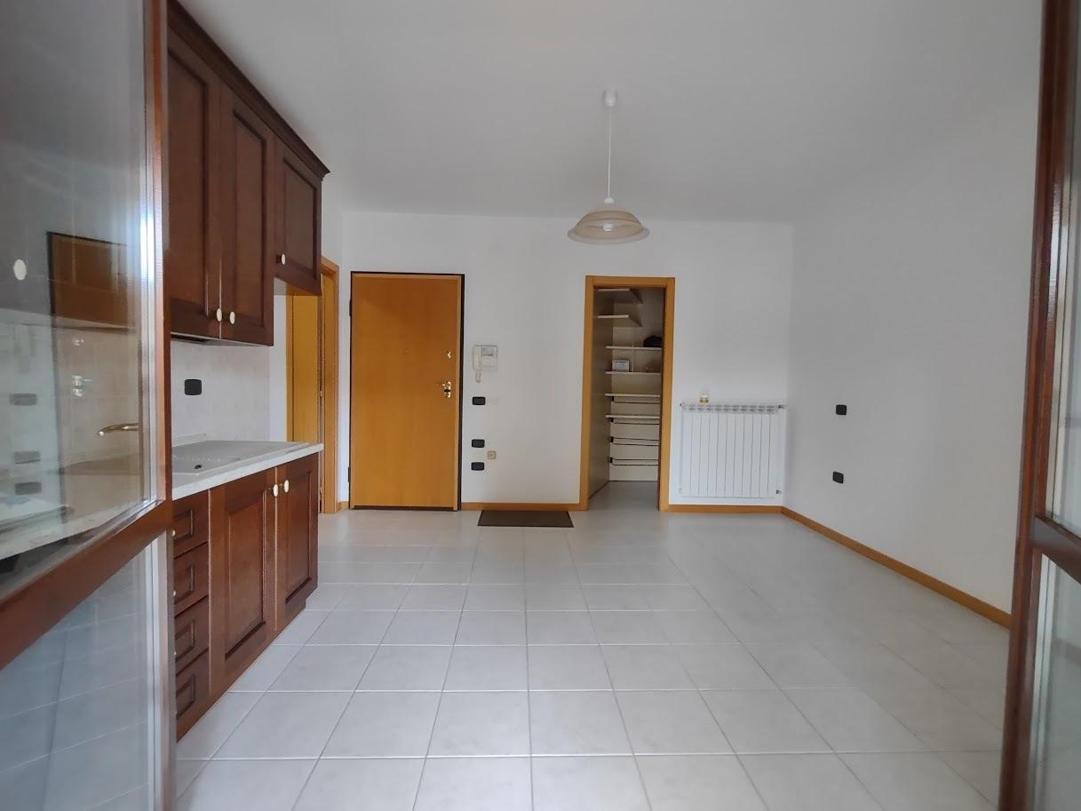 Appartamento in vendita a Jesi