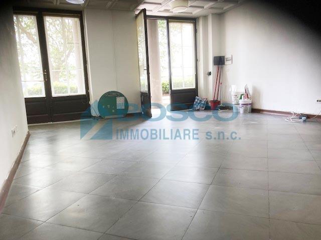 Negozio in affitto a La Spezia