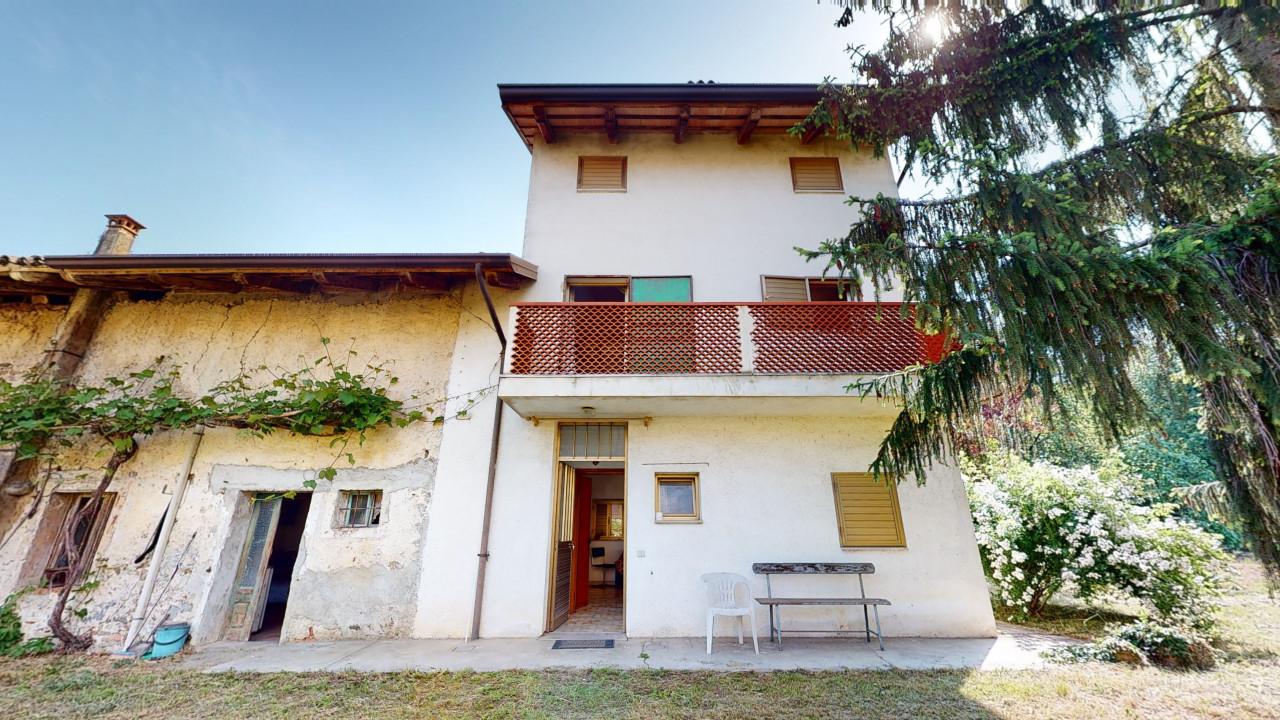 Casa indipendente in vendita a Martignacco