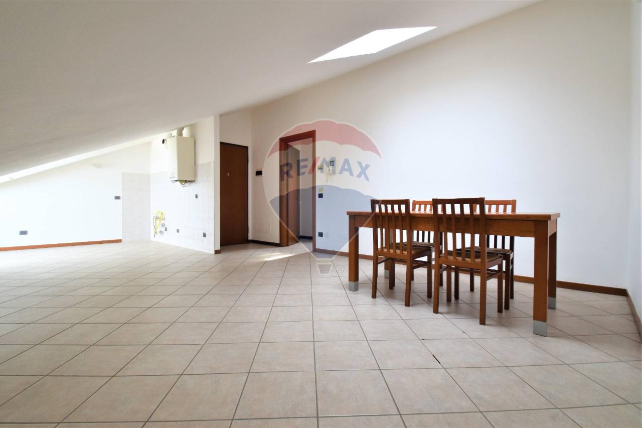 Appartamento in vendita a Canonica D'Adda