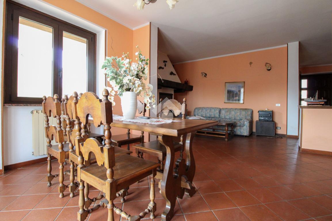 Villa in vendita a Serle Foto-36