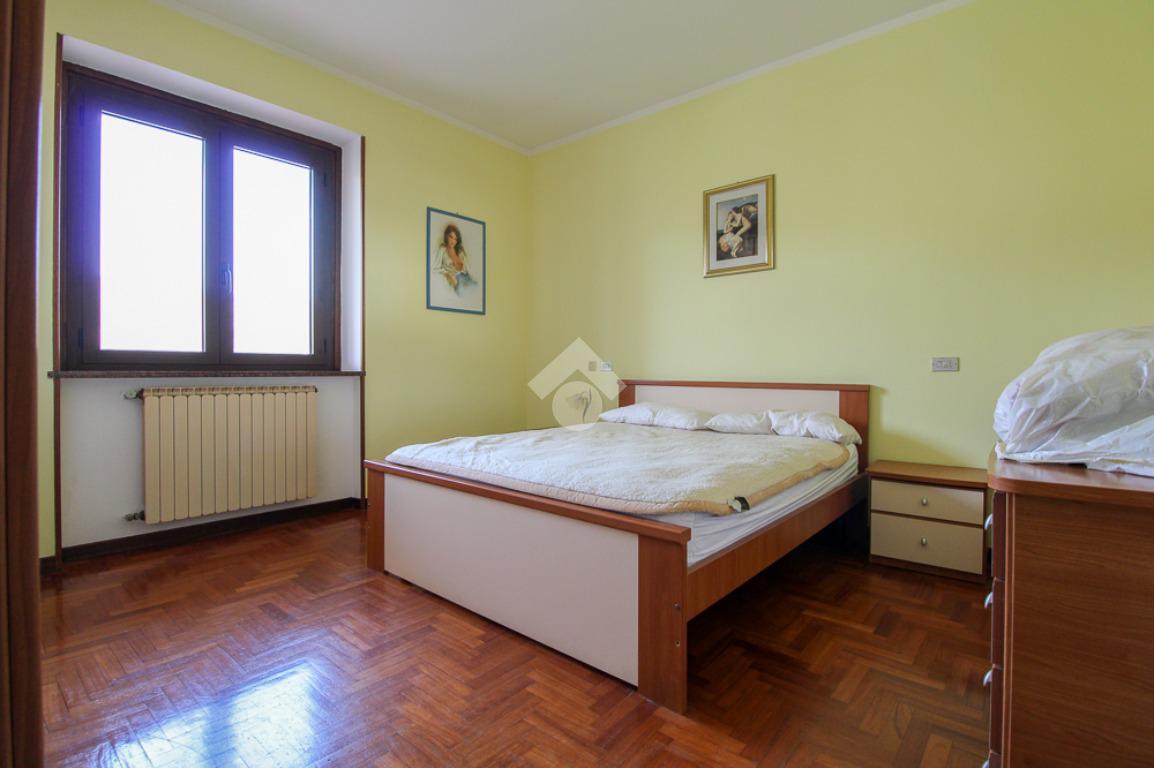 Villa in vendita a Serle Foto-16