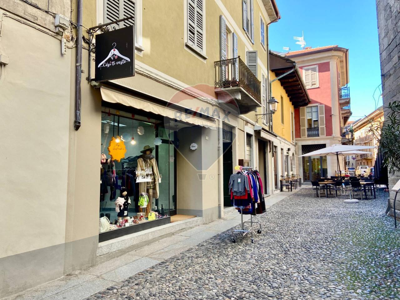 Esercizio commerciale in affitto a Cannobio