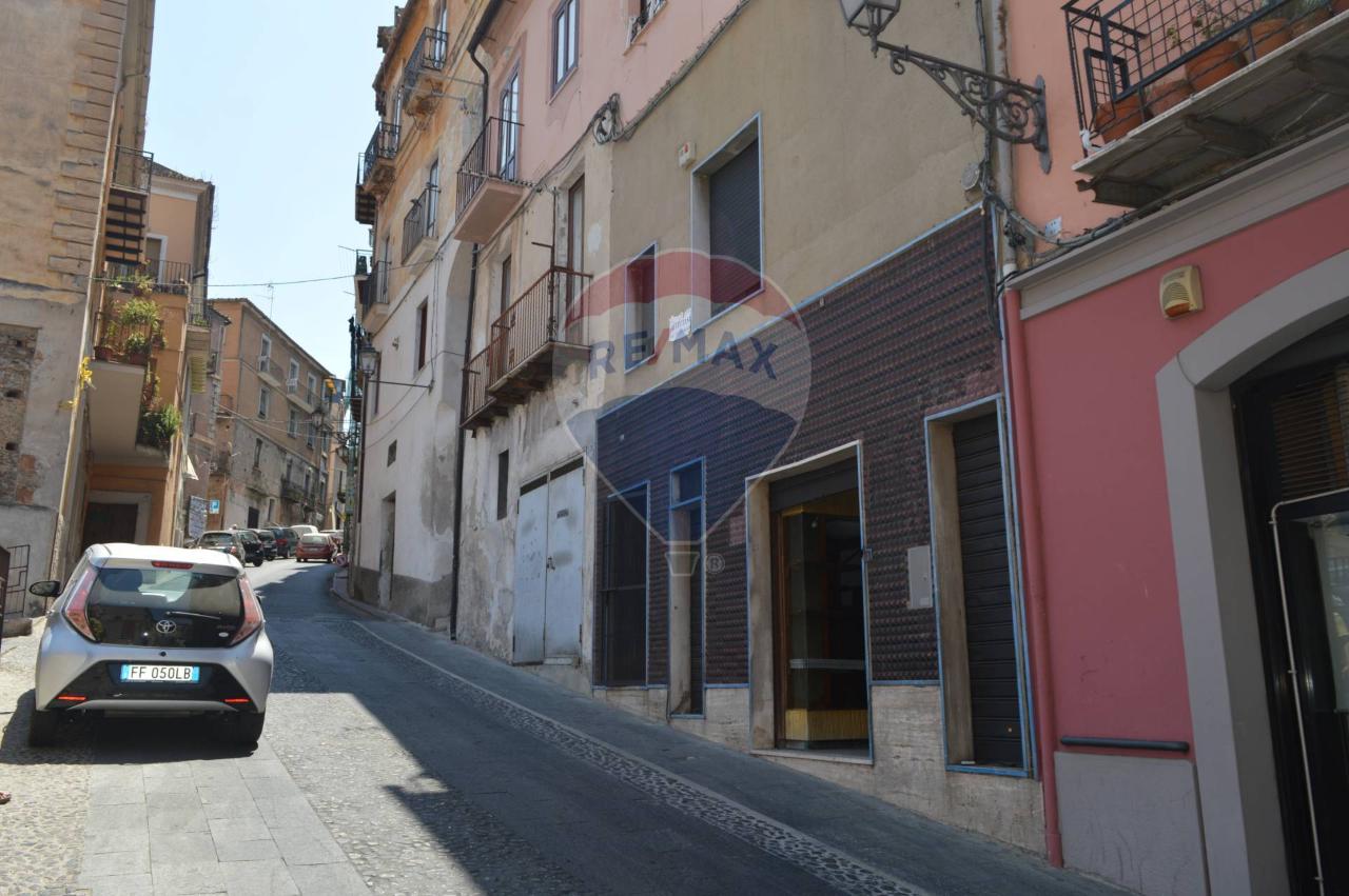 Negozio in vendita a Corigliano-Rossano
