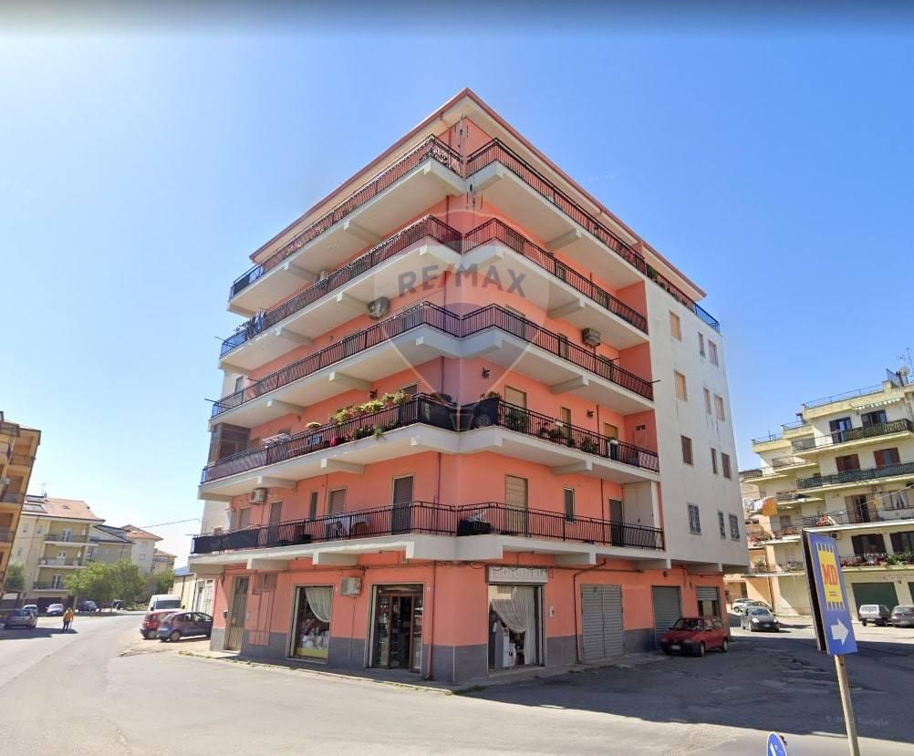 Appartamento in affitto a Corigliano-Rossano