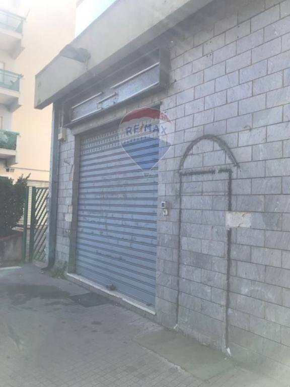 Negozio in affitto a Corigliano-Rossano