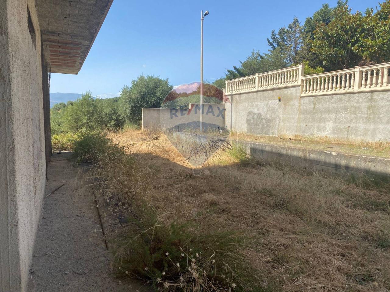 Rustico in vendita a Corigliano-Rossano