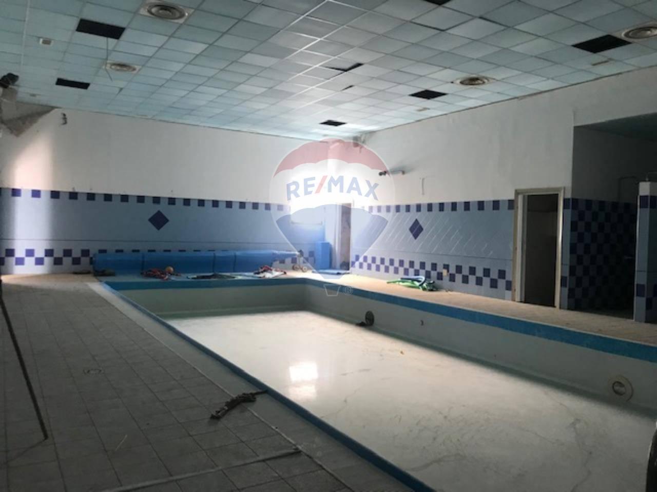 Negozio in vendita a Corigliano-Rossano