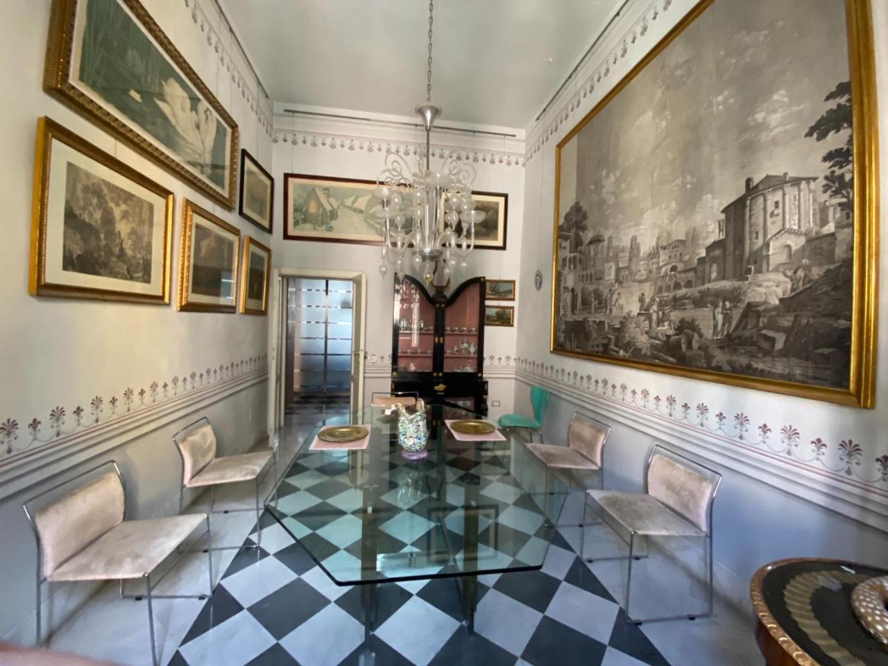 Appartamento in vendita a Livorno