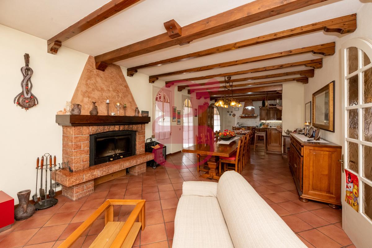 Villa in Via Provinciale Sud 18, Fossò