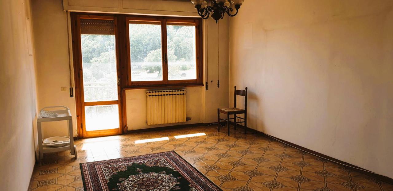 Appartamento in vendita a Semproniano