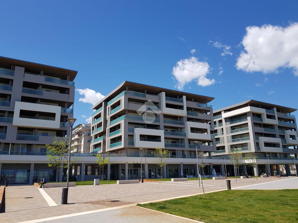 Negozio in vendita a Montesilvano