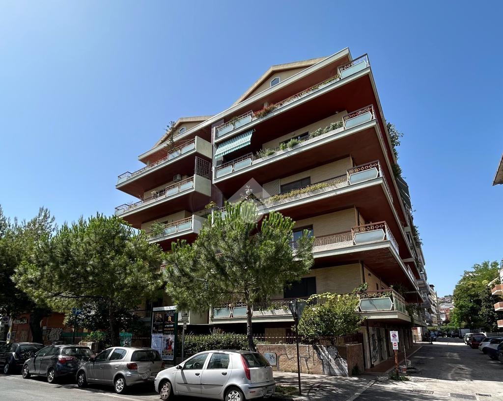 Appartamento in vendita a Pescara