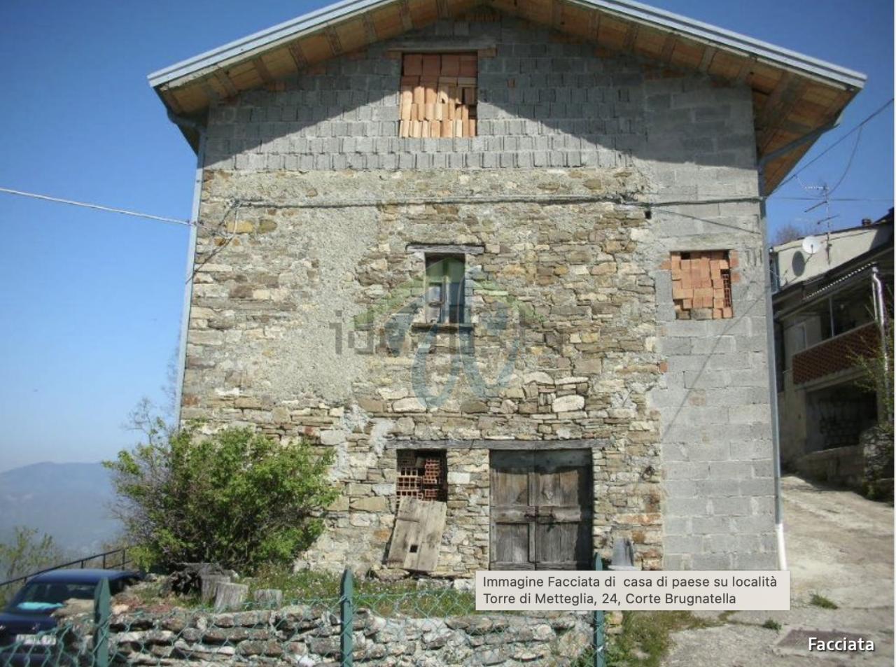 Rustico in vendita a Corte Brugnatella