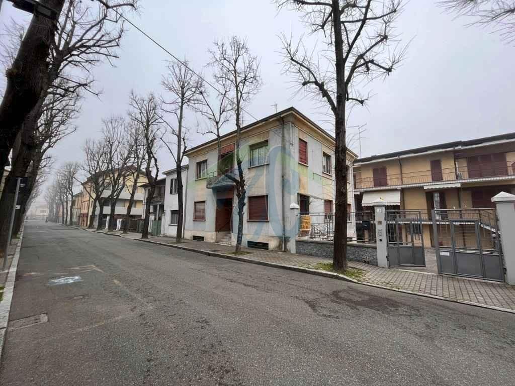 Villa in vendita a Piacenza