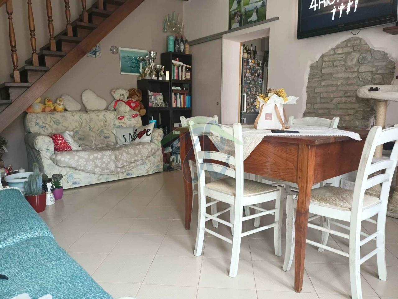 Villa in vendita a Carpaneto Piacentino