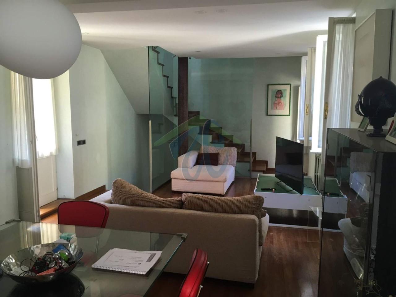 Appartamento in vendita a Piacenza