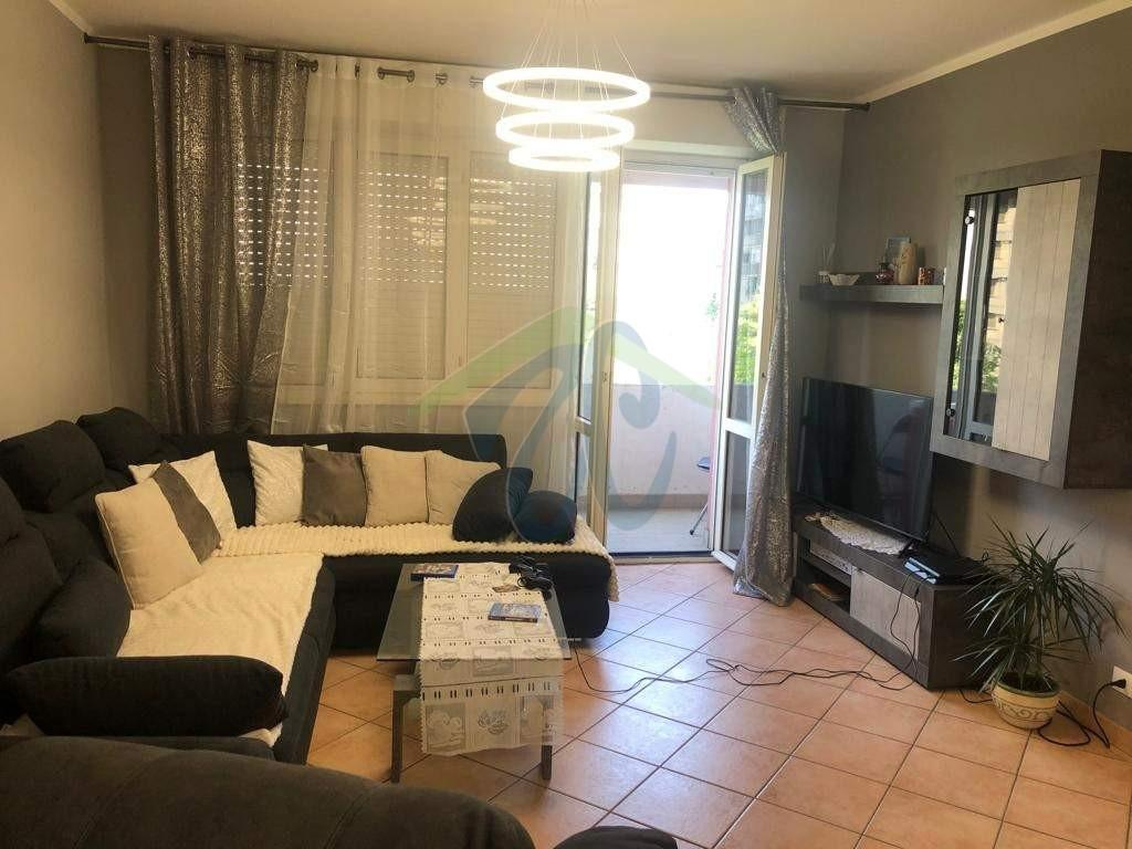 Appartamento in vendita a Piacenza