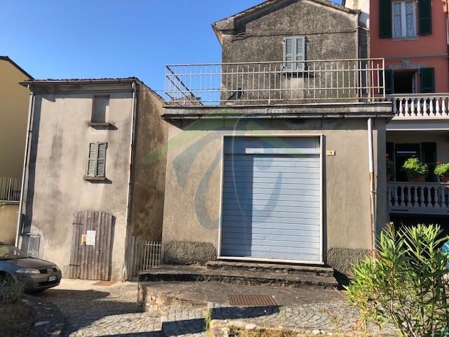 Casa indipendente in vendita a Travo