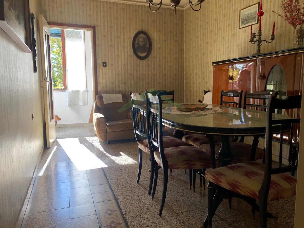 Palazzo in vendita a Piacenza
