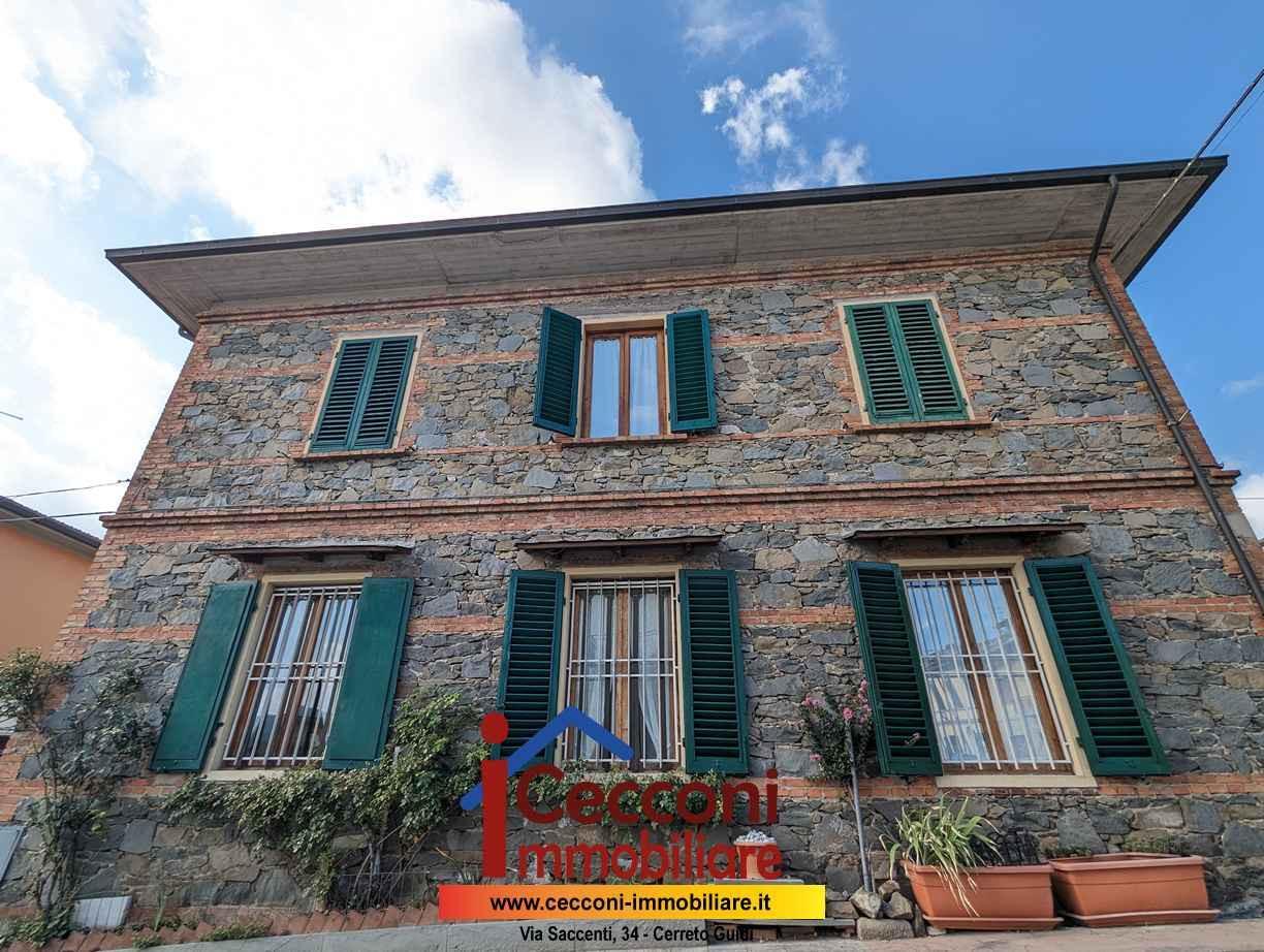 Casa indipendente in vendita a Lamporecchio