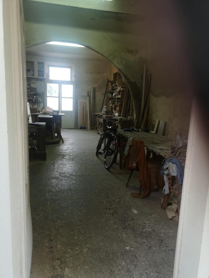 Laboratorio in vendita a Pontedera