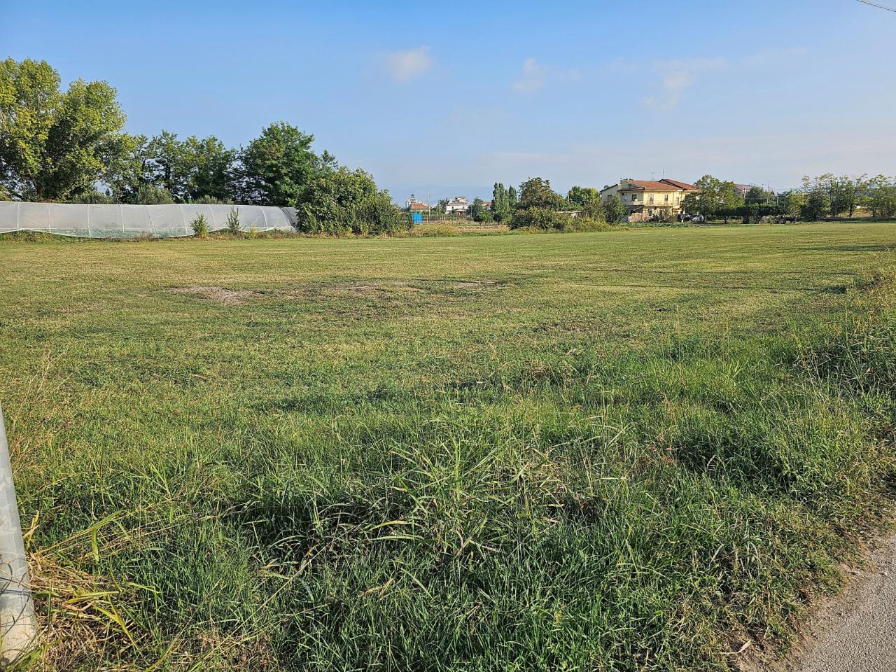Terreno edificabile in vendita a Capua