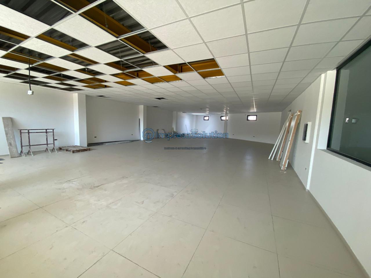 Ufficio in affitto a Napoli