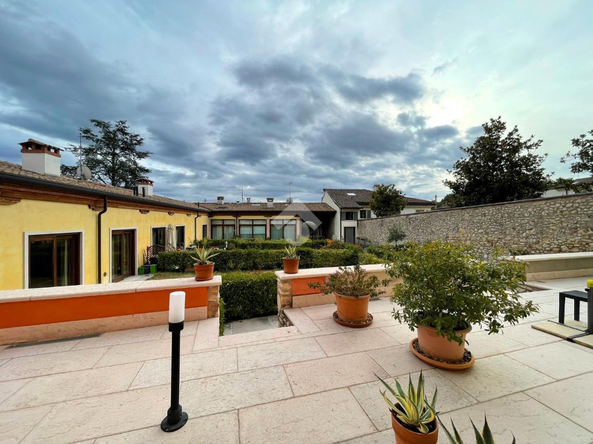 Appartamento in vendita a Fumane