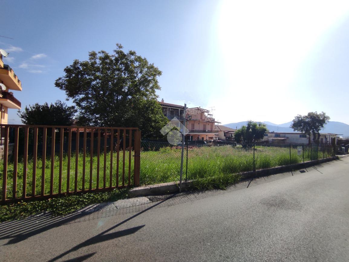 Box in vendita a Lariano