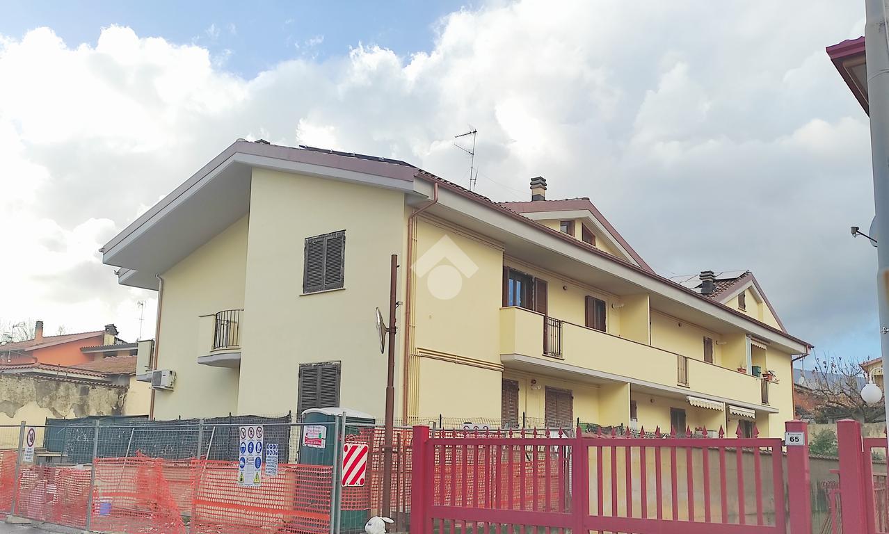 Appartamento in vendita a Lariano