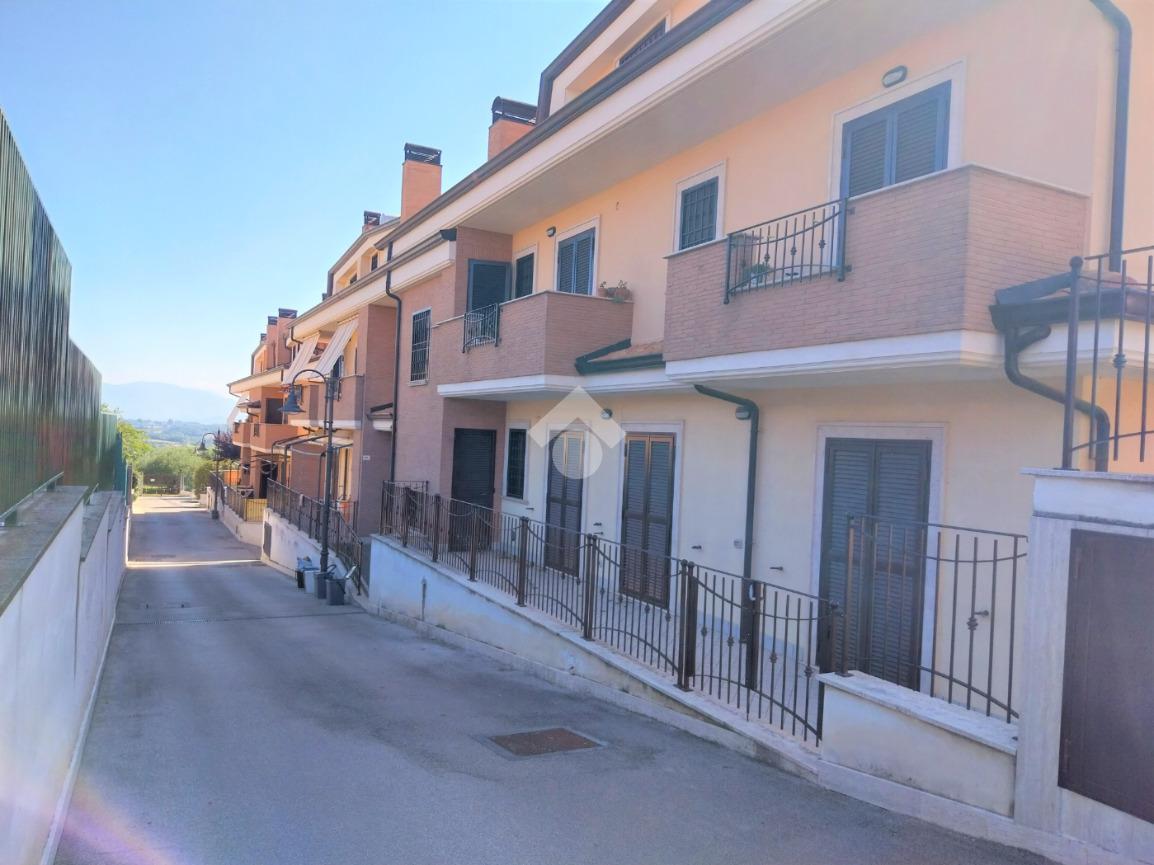 Appartamento in vendita a Lariano