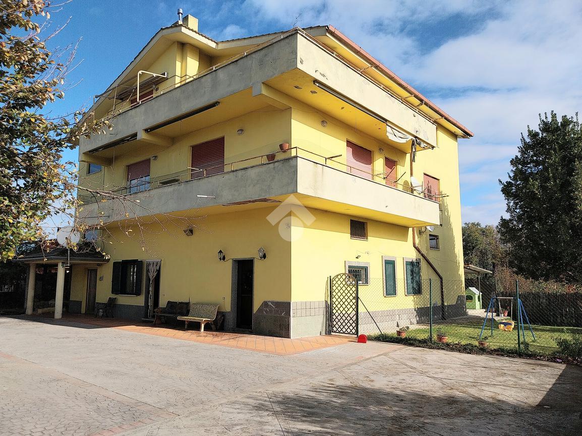 Appartamento in vendita a Lariano