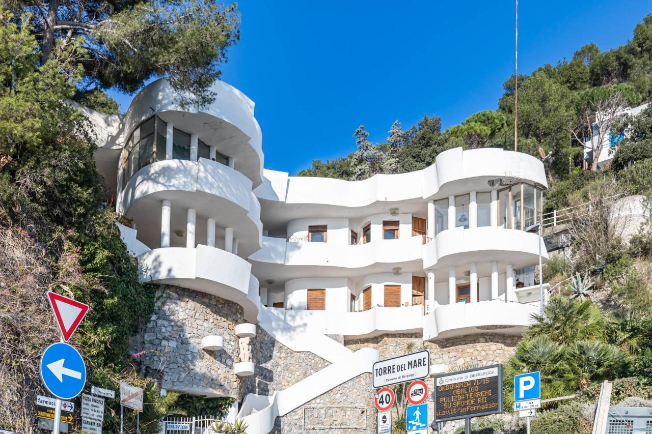 Villa in vendita a Bergeggi