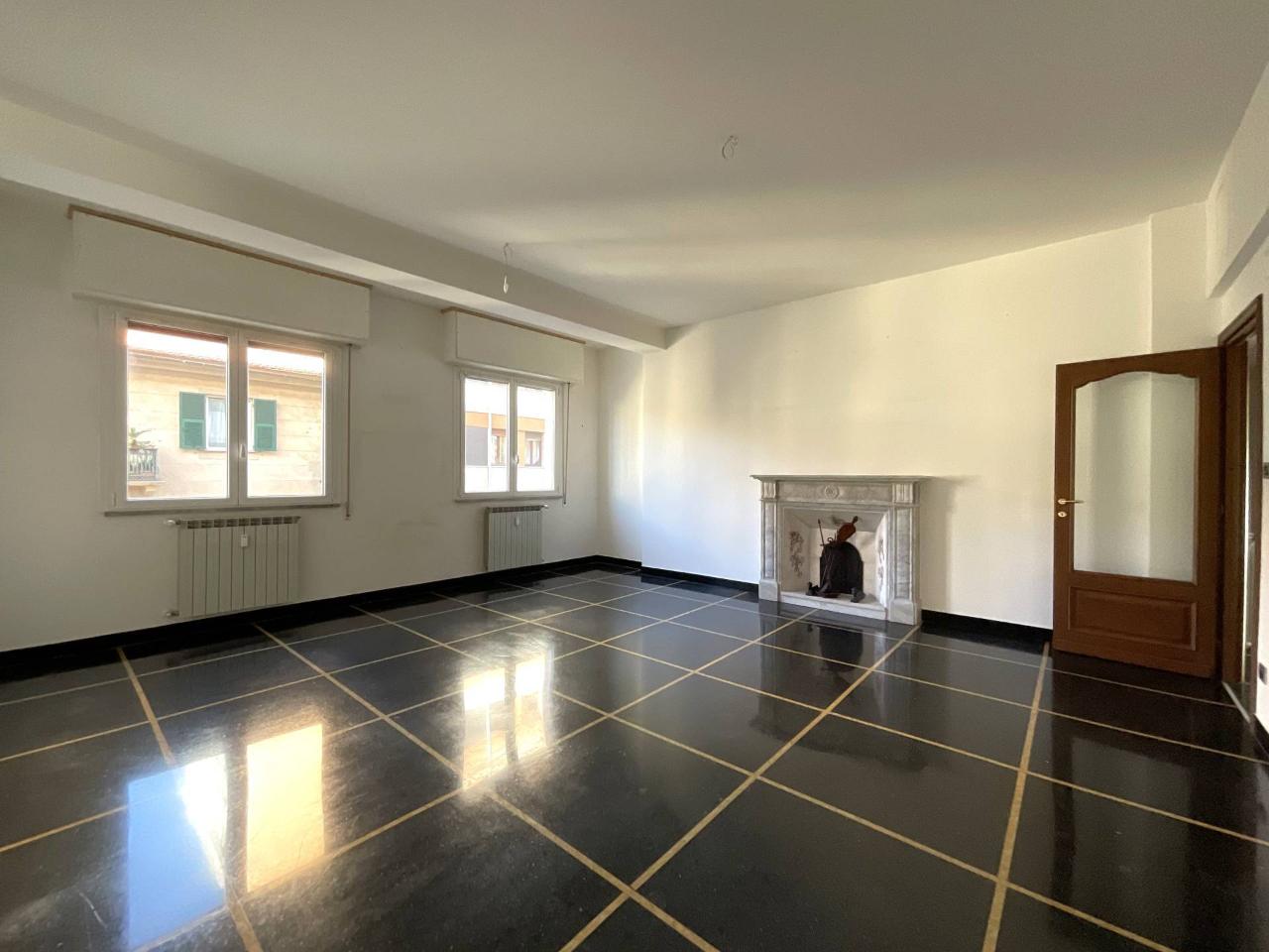 Appartamento in vendita a Savona