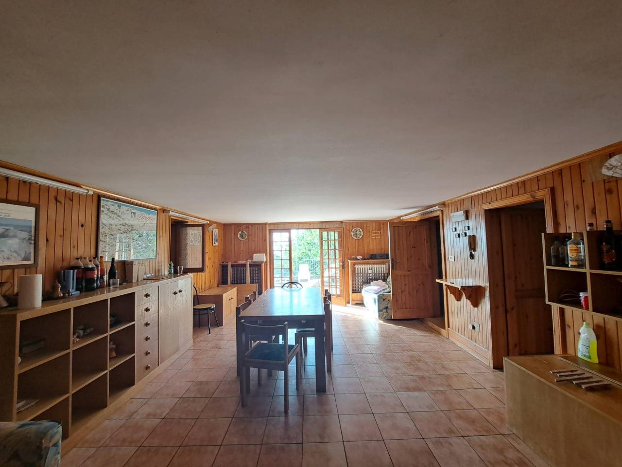 Casa indipendente in vendita a Valle Castellana Foto-8