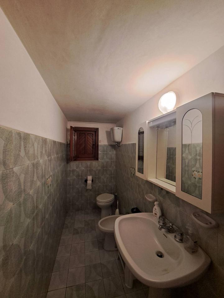 Casa indipendente in vendita a Valle Castellana Foto-15