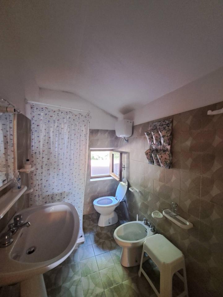 Casa indipendente in vendita a Valle Castellana Foto-39