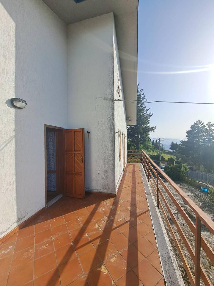 Casa indipendente in vendita a Valle Castellana Foto-29