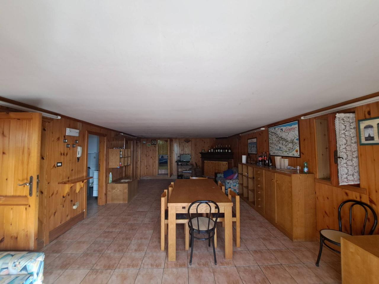 Casa indipendente in vendita a Valle Castellana Foto-11