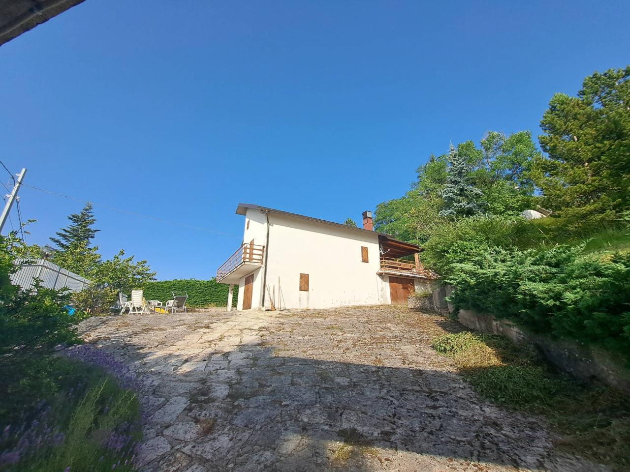 Casa indipendente in vendita a Valle Castellana Foto-5