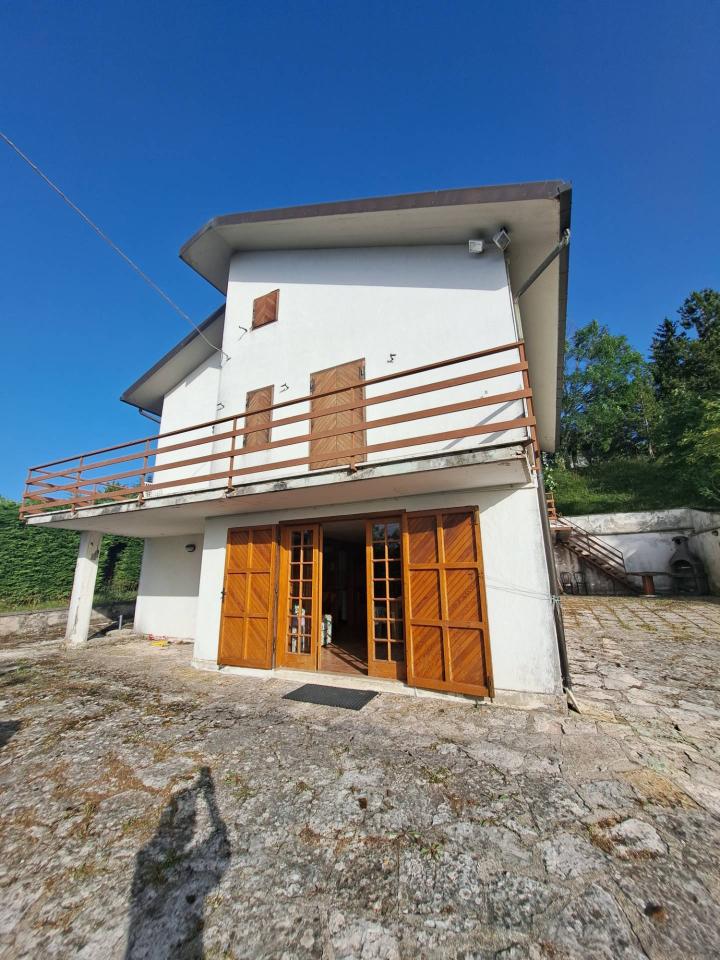 Casa indipendente in vendita a Valle Castellana