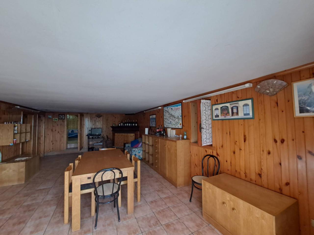 Casa indipendente in vendita a Valle Castellana Foto-12