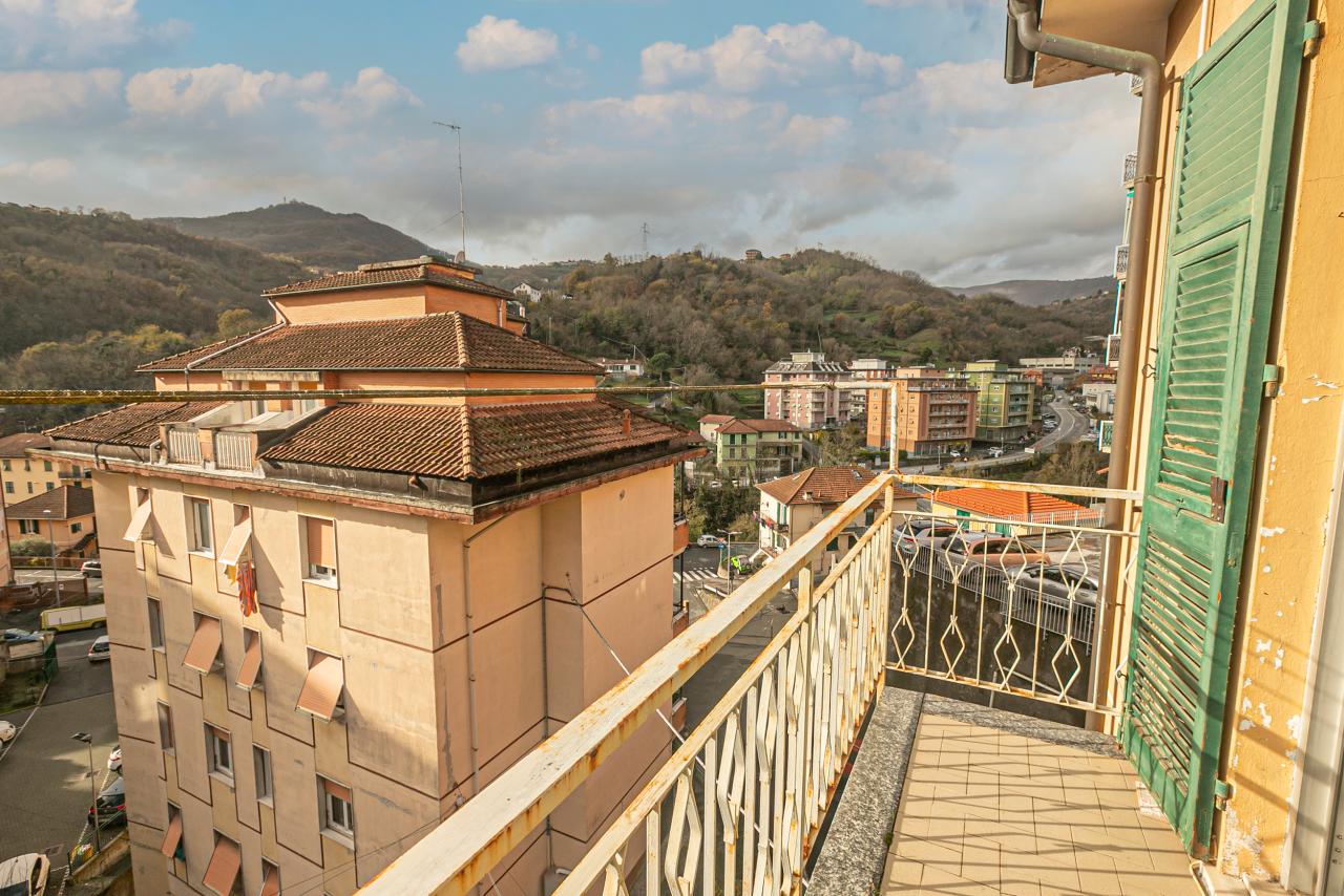 Appartamento in vendita a Campomorone