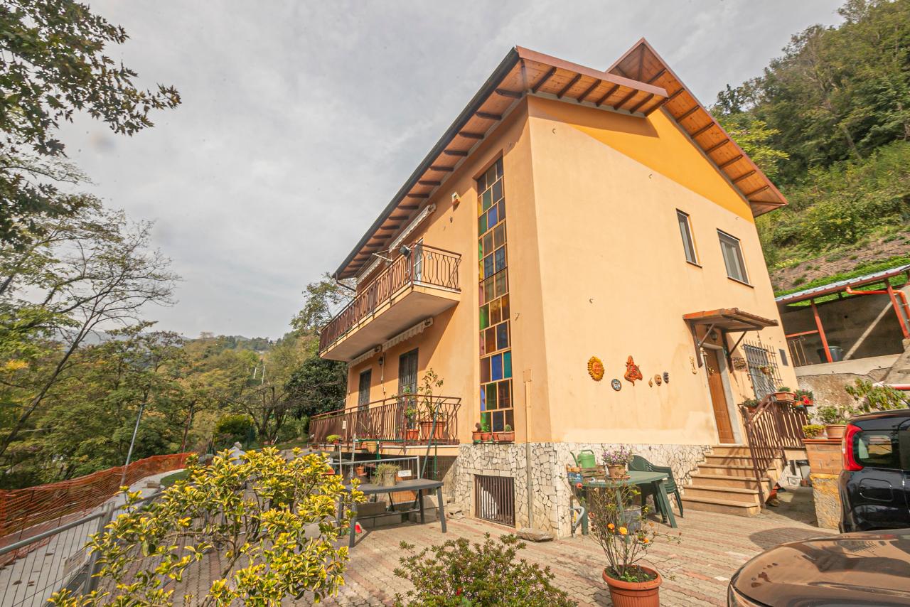 Villa a schiera in vendita a Ceranesi