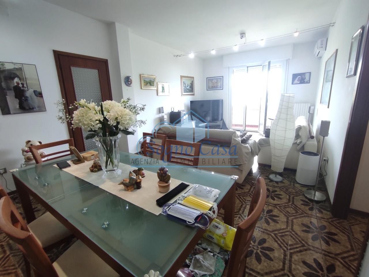 Appartamento in vendita a Ameglia